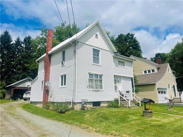 40 Maine St, Bath, NY 14810