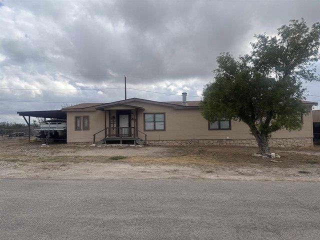 40 Mesquite Trl, Del Rio, TX 78840