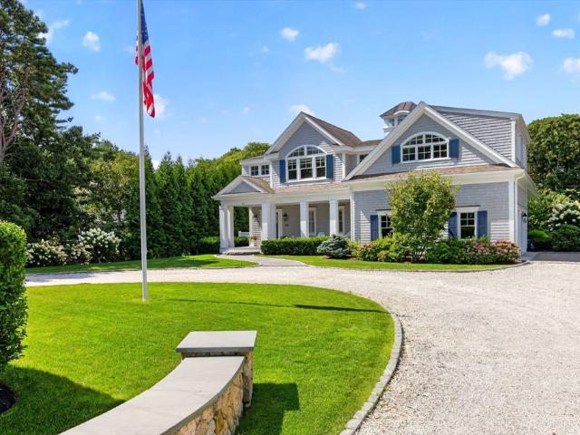 40 Middle Rd