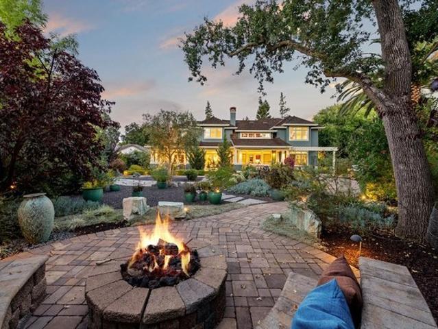 40 Montana Ln, Menlo Park, CA 94025