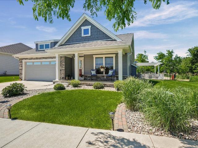 40 N Prairie Parkway