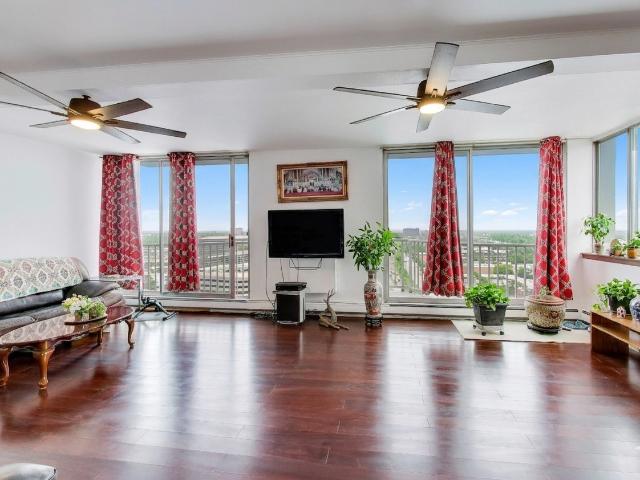 40 N Tower Rd, Unit 16N, Oak Brook, IL 60523 | MLS #12647