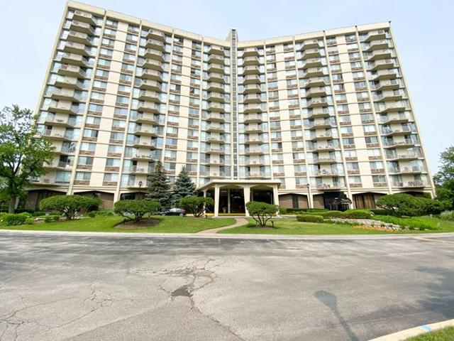 40 N Tower Rd Unit 7L, Oak Brook, IL 60523