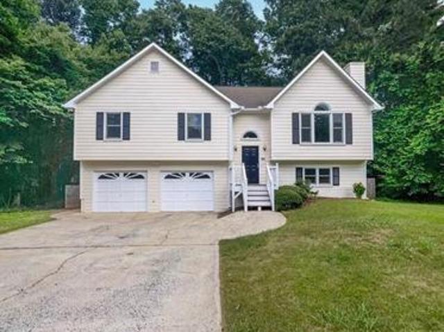40 New Hope Ct, Dallas, GA 30132