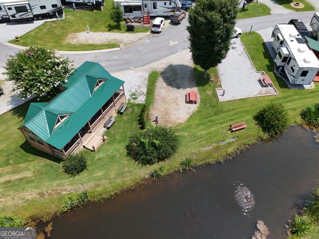 40 Newmar Court