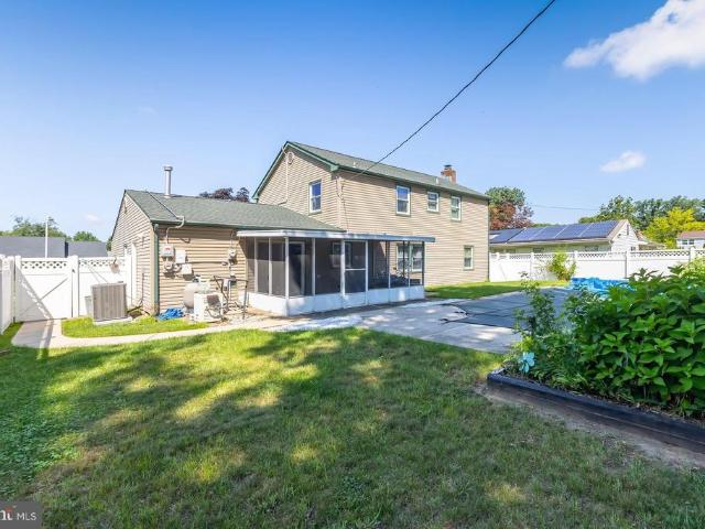 40 Norwood Lane