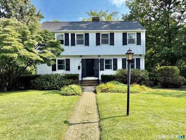 40 Old Colony Dr, Waterbury, CT 06708