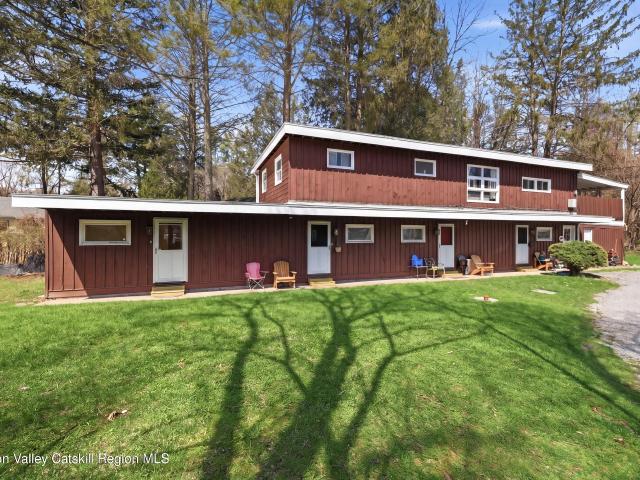 40 Orchard Ln, Unit J, Woodstock, NY 12498 | MLS #20261 | Compass