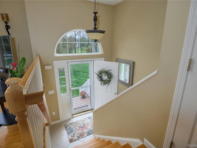 40 Paulette Lane