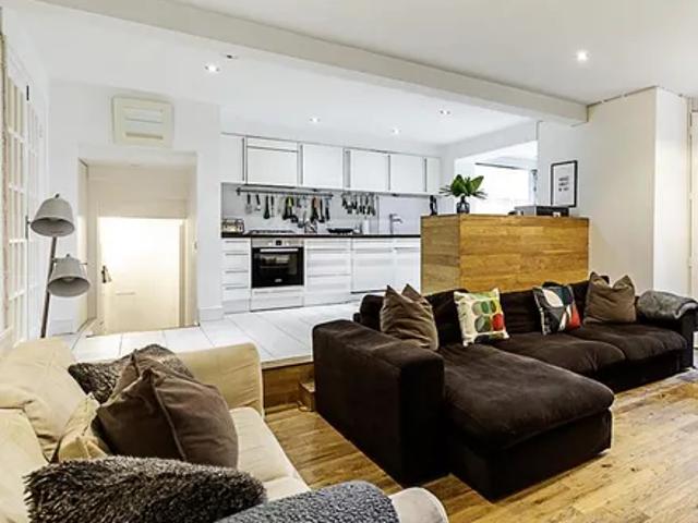 40 Pemberton Gardens, London, N19 5RS, United Kingdom | 3 bed duplex for rent #137931576 | Rentberry