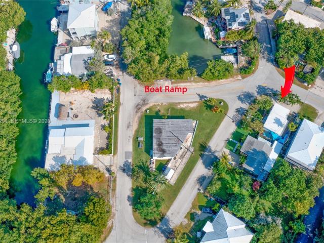 40 Pirates Dr, Key Largo, FL 33037 | MLS #A11922 | Compass
