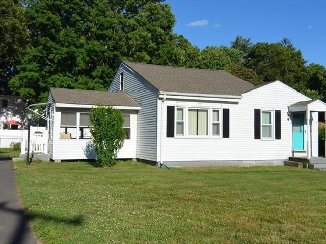 40 Point Grove Rd, Southwick, MA 01077