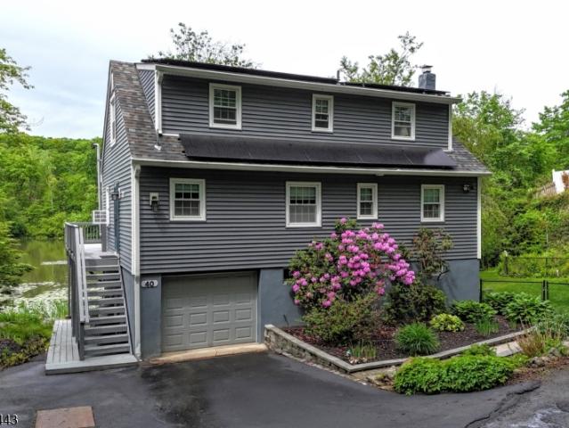 40 Poplar Grove Ter
