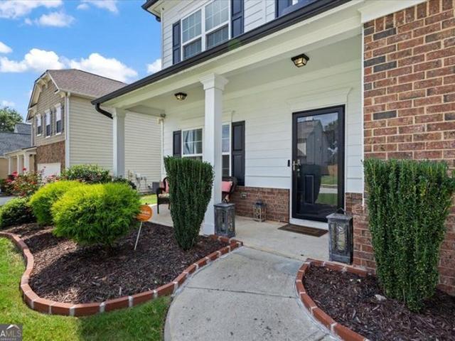 40 Poplar Farms Dr, Hiram, GA 30141