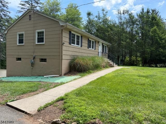 40 Ridge Rd