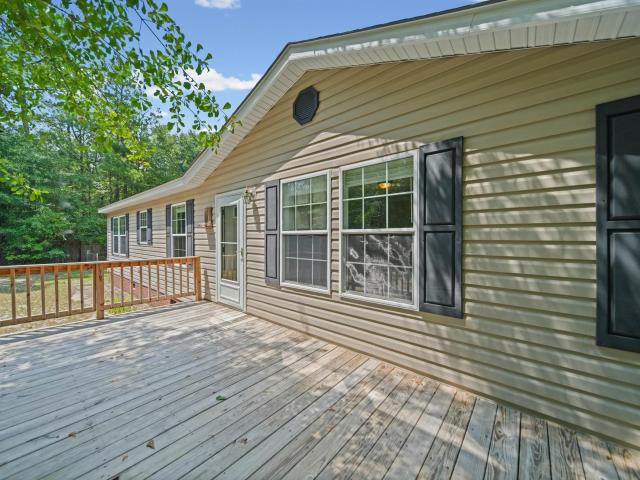 40 Riding Ridge Road