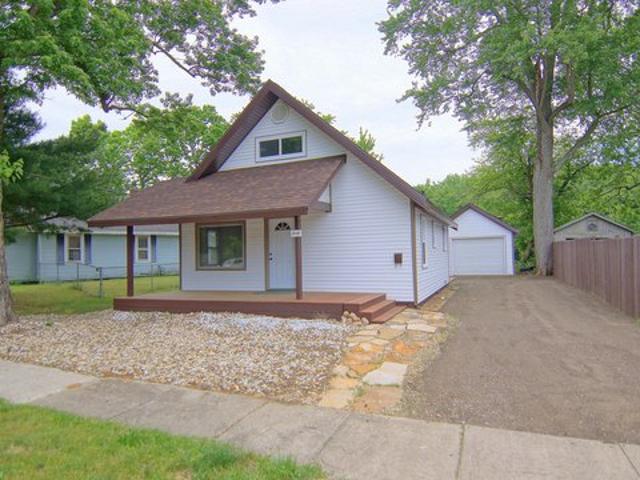 40 River St, Niles, MI 49120