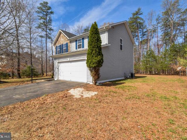 40 robins ct