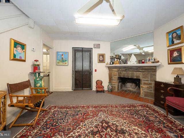 40 Rock Hill Road