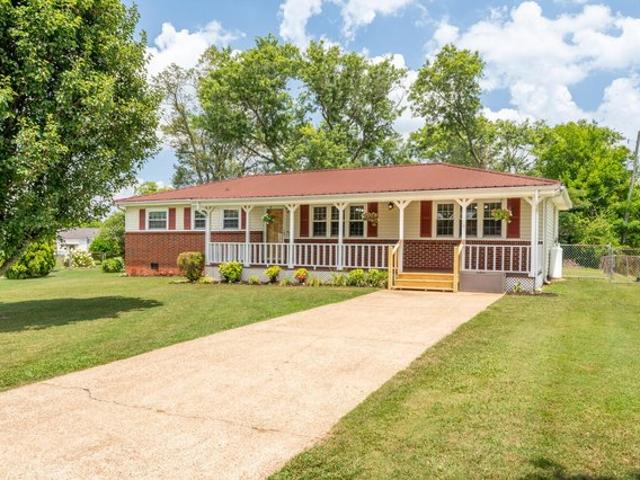 40 Rosemart Cir, Rossville, GA 30741