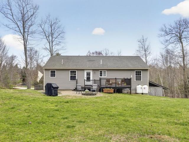40 Rustic Way, New Gloucester, ME 04260