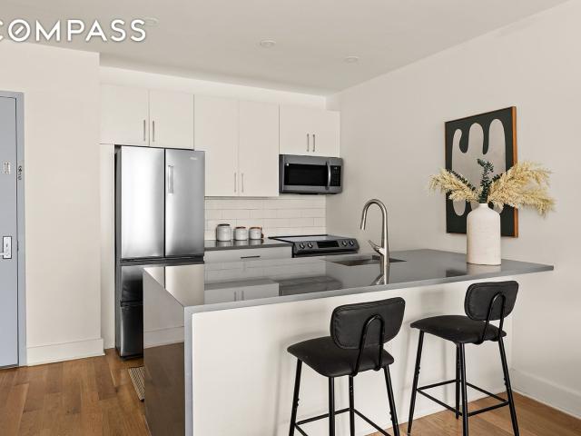 40 Schaefer Street 2B
