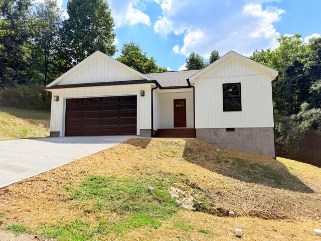 40 Sandstone Drive