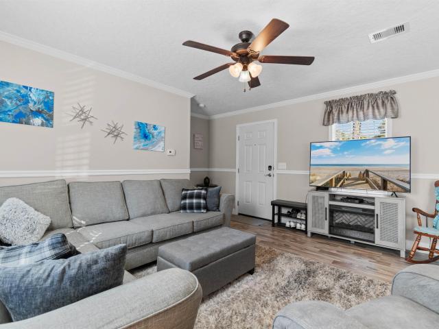 40 Shamrock Cir, Murrells Inlet, SC 29576 | MLS #2527 | Compass