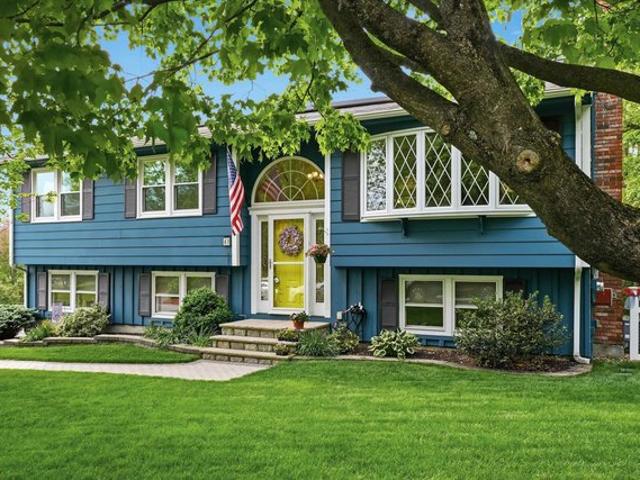 40 Sherwood Cir, Salem, NH 03079