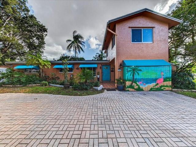 40 SW 9th Ct, Pompano Beach, FL 33060