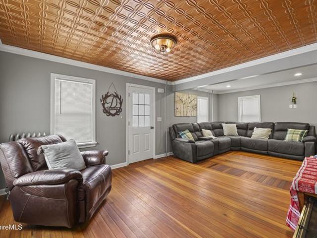 40 Stearns Ave, Pittsfield, MA 01201