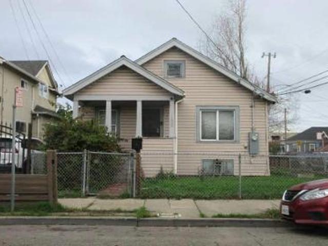 40th Ave