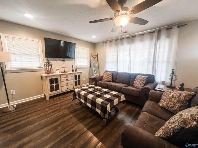 4104 Hwy 77