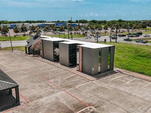 4104 Houston Highway
