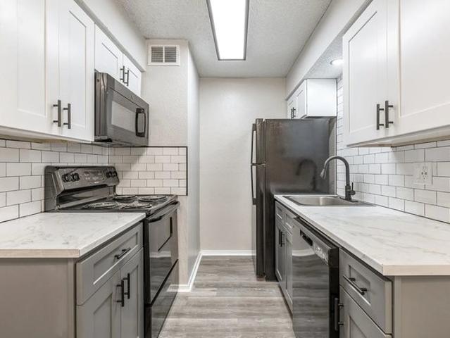 4104 S 130th East Ave, Tulsa, OK 74134