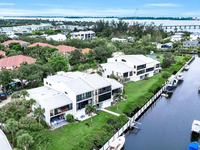 4104 th St W Apt 702, Cortez, FL 34215