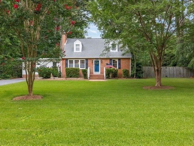 4104 Thalia Dr, Virginia Beach, VA 23452