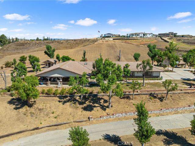 41050 Mesa Robles Circle