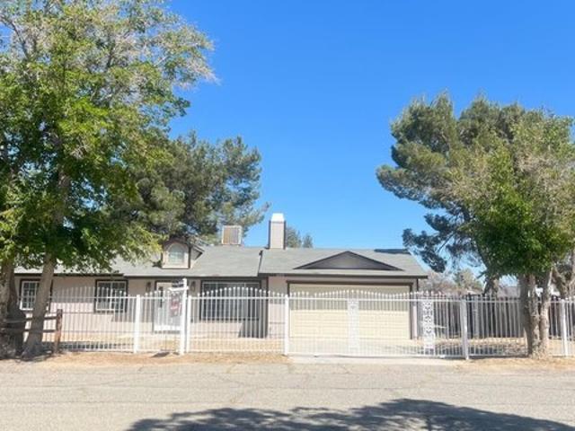 41052 th St E, Lancaster, CA 93535