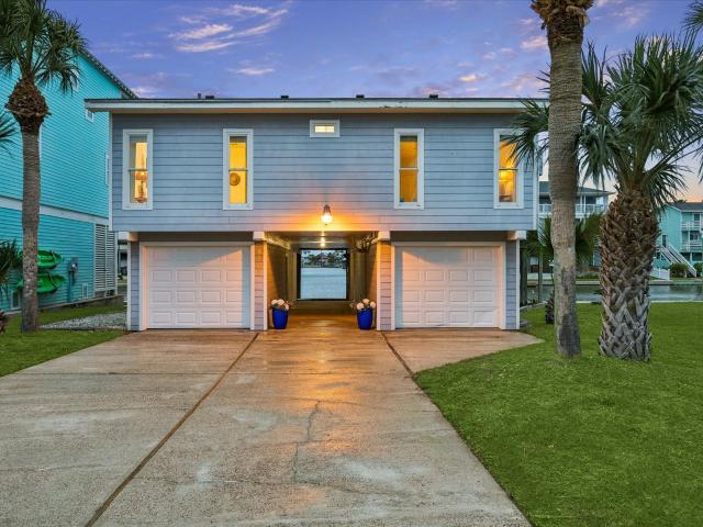 4105 Nueces Drive