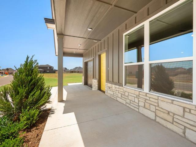 4105 NW 180th Terrace