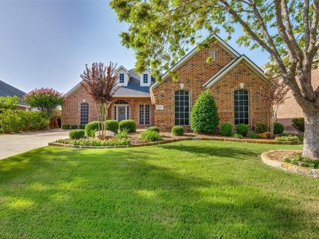 4105 Calloway Dr, Mansfield, TX 76063