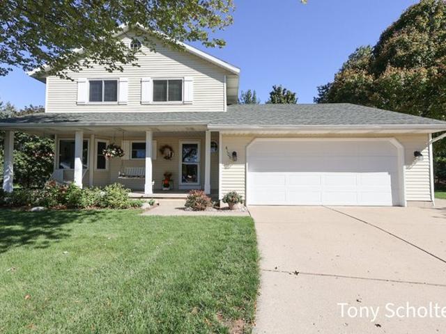 4105 Chaminade Dr SW, Grandville, MI 49418