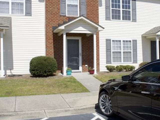 4105 Dudleys Grant Dr Apt F, Winterville, NC 28590