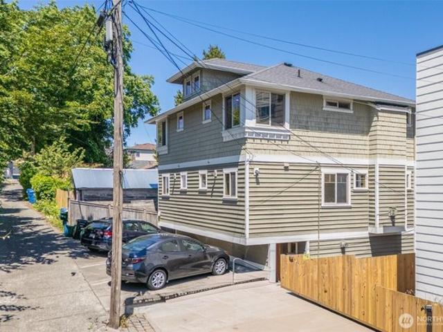 4105 Fremont Ave N Unit A, Seattle, WA 98103