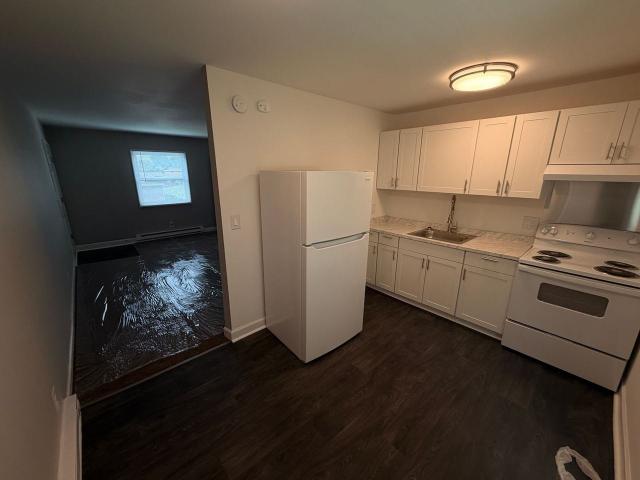 4105 2 Bedroom Apartment for Rent at Conway Ave, Charlotte, NC 28209 Colonial Village