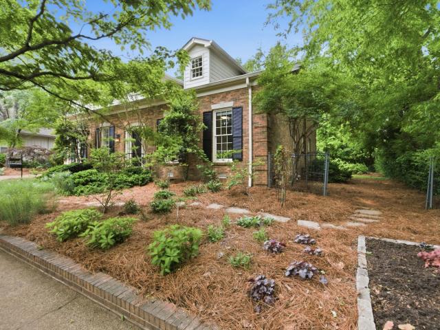 4106 Estes Rd