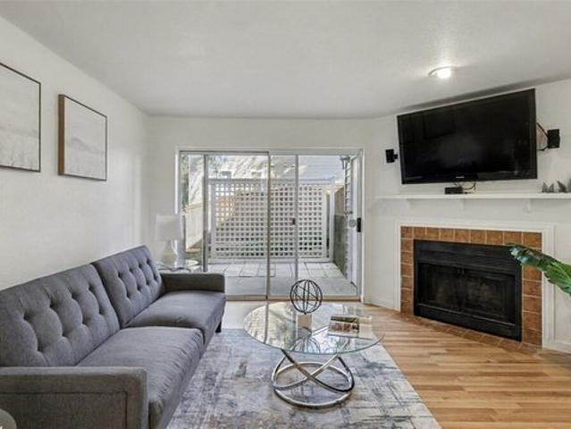 4106 Factoria Blvd SE Unit C111, Bellevue, WA 98006