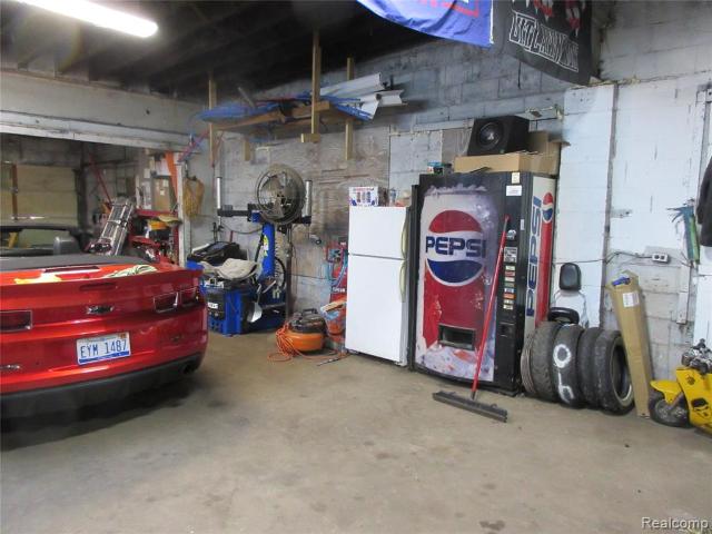 4106 Fenton Road