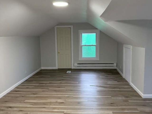 4106 Lee Road 3